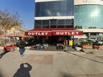 Outlet (Rami Kışla Cad., No:62, İstanbul), giyim mağazası  İstanbul'dan
