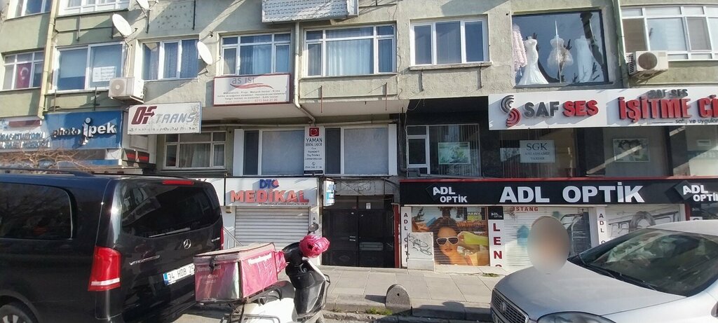 Avukatlar Serpil Hilmi Göçer, İstanbul, foto