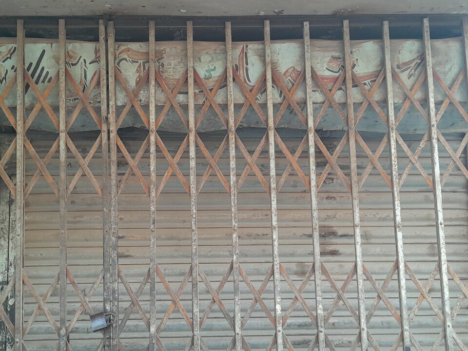 Otomobil satış galerileri Shahab Autos, Karaçi, foto