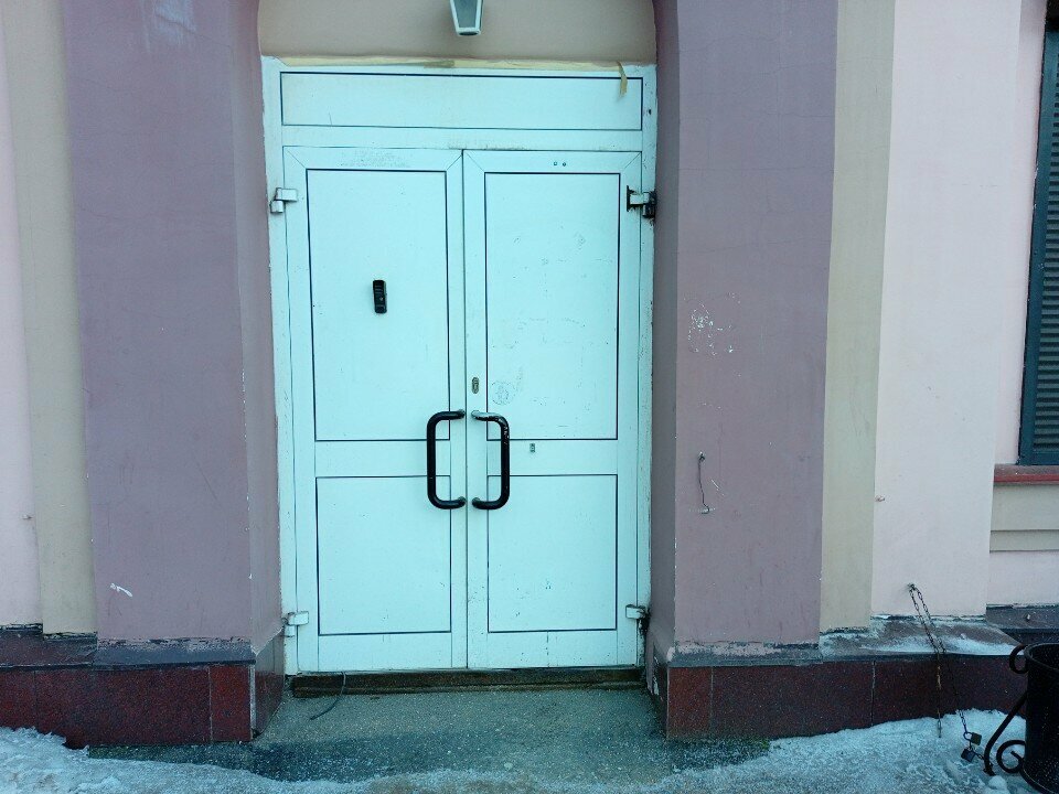 Alışveriş merkezleri Torgovy tsentr Kizhi, Cherepovets, foto