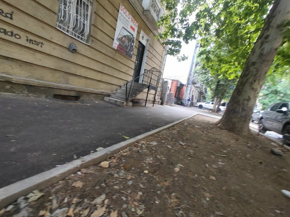 Bira dükkanı ლუდის მაღაზია, Tiflis, foto