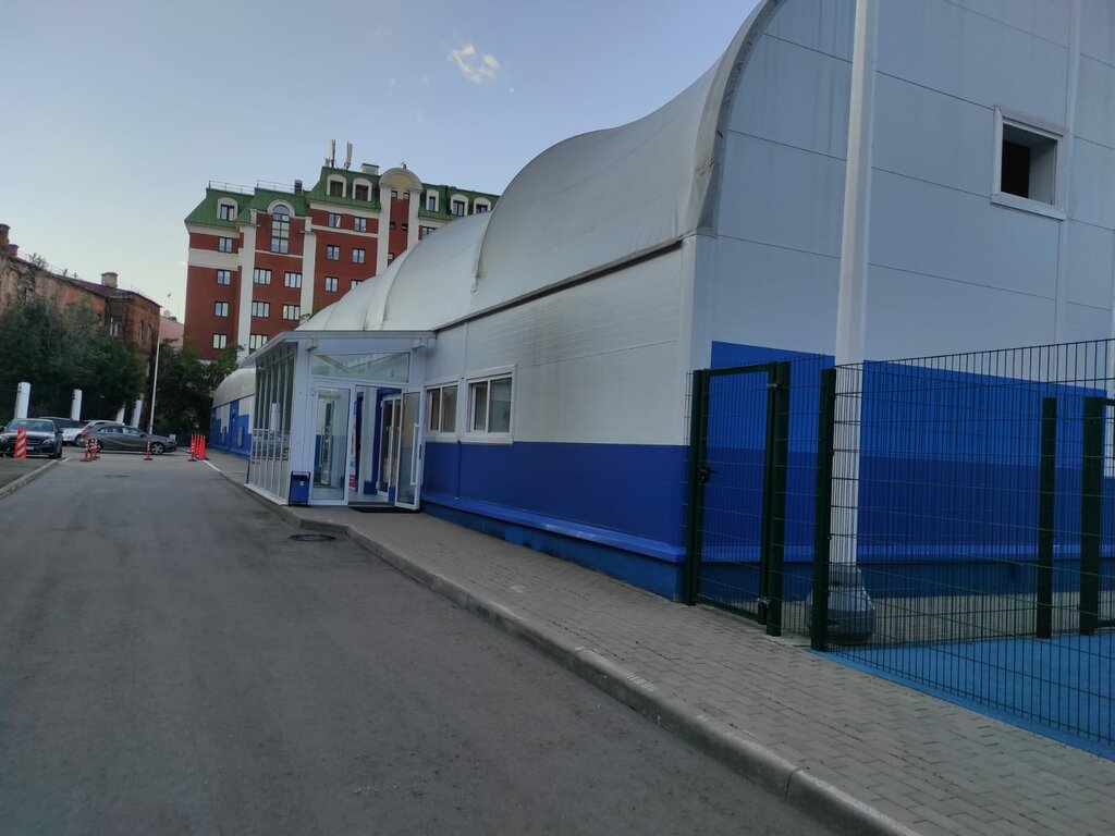 Spor giyim ve ayakkabı Bidibadu, Moskova, foto