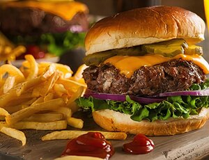 Burgerov (İstanbul, Beylikdüzü, Barış Mah., Reşat Nuri Güntekin Sok.), fast food  İstanbul'dan