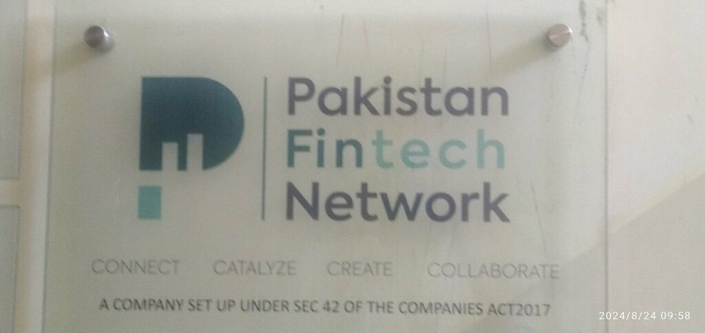 Giyim mağazası Pakistan Fintech Network, Islamabad, foto