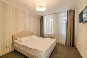 Хвоя Бестужево (Bestuzhevskaya ulitsa No:1, derevnya Goretovo), otel  Moskova ve Moskovskaya oblastından