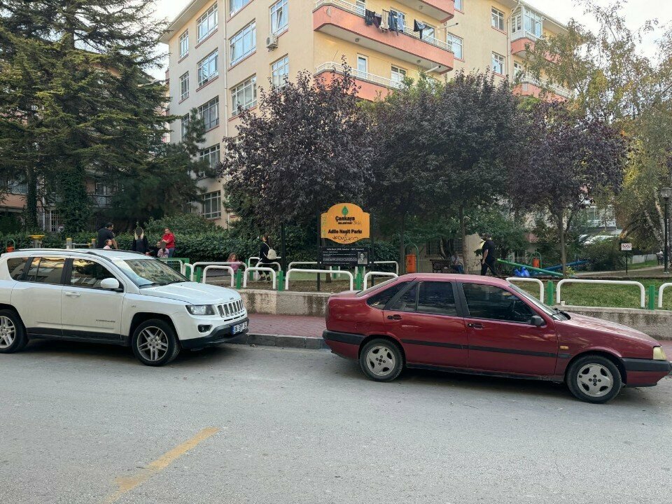 Oyun alanı Adile Naşit Parkı, Ankara, foto