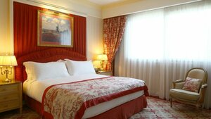 Le Vendôme Intercontinental Hotel (Beirut), otel  Beyrut'tan