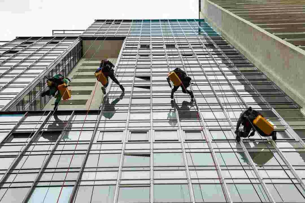 Elektrik servisi 360° Technical Services, Dubai, foto