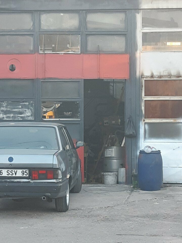 Otomobil parçaları imalatı Kapakçı Enver, Bursa, foto