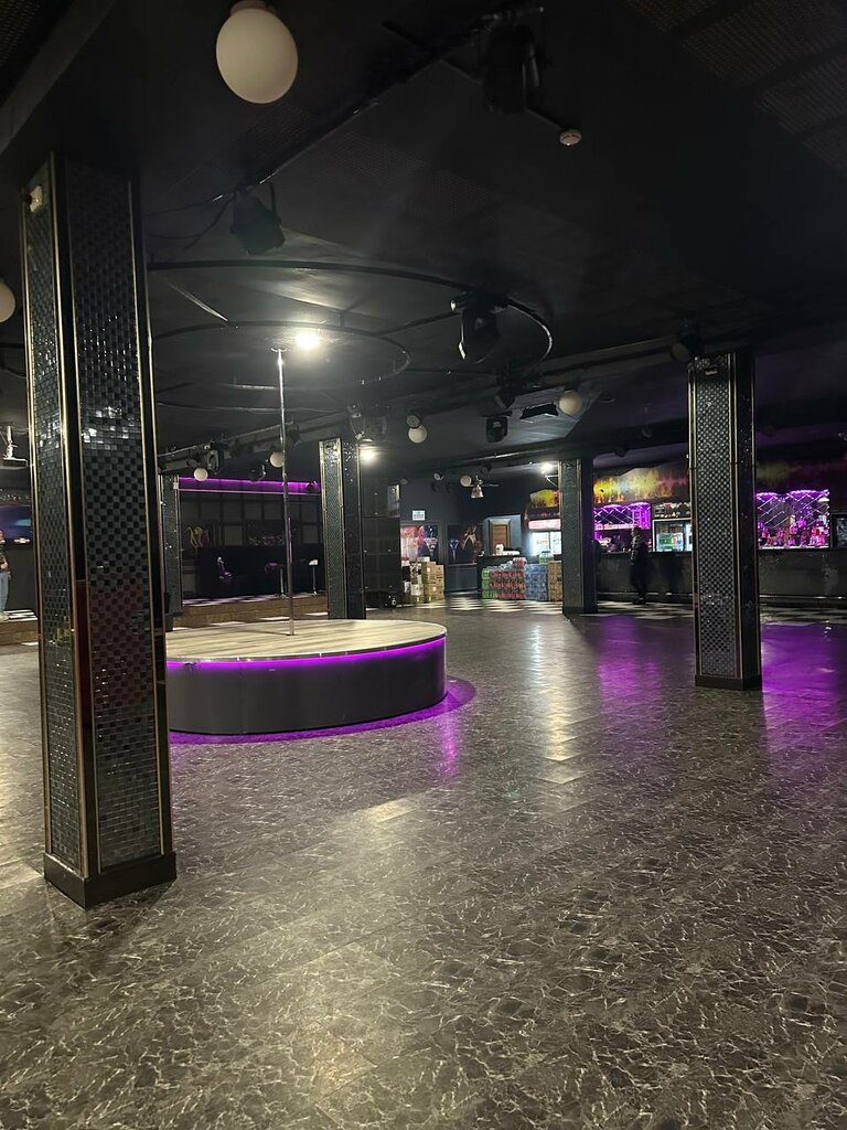 Gece kulüpleri Vavilon_Club, Arsenev, foto