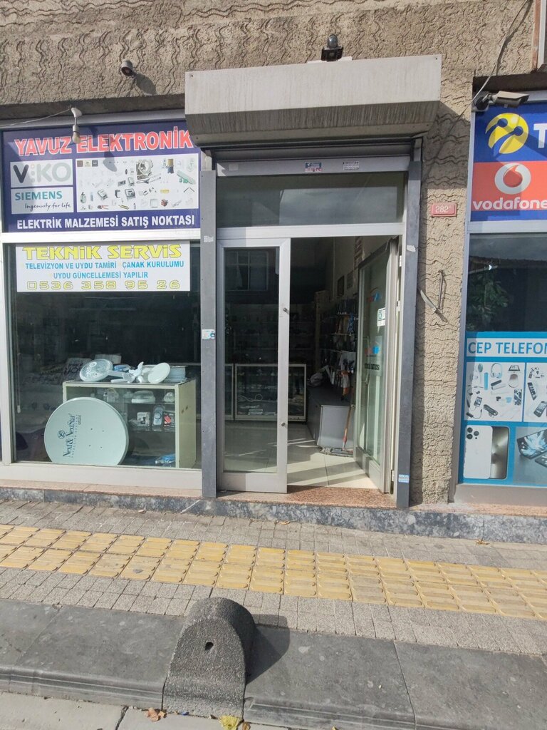 Elektronik cihaz ve parça firmaları Yavuz Elektrik, İstanbul, foto