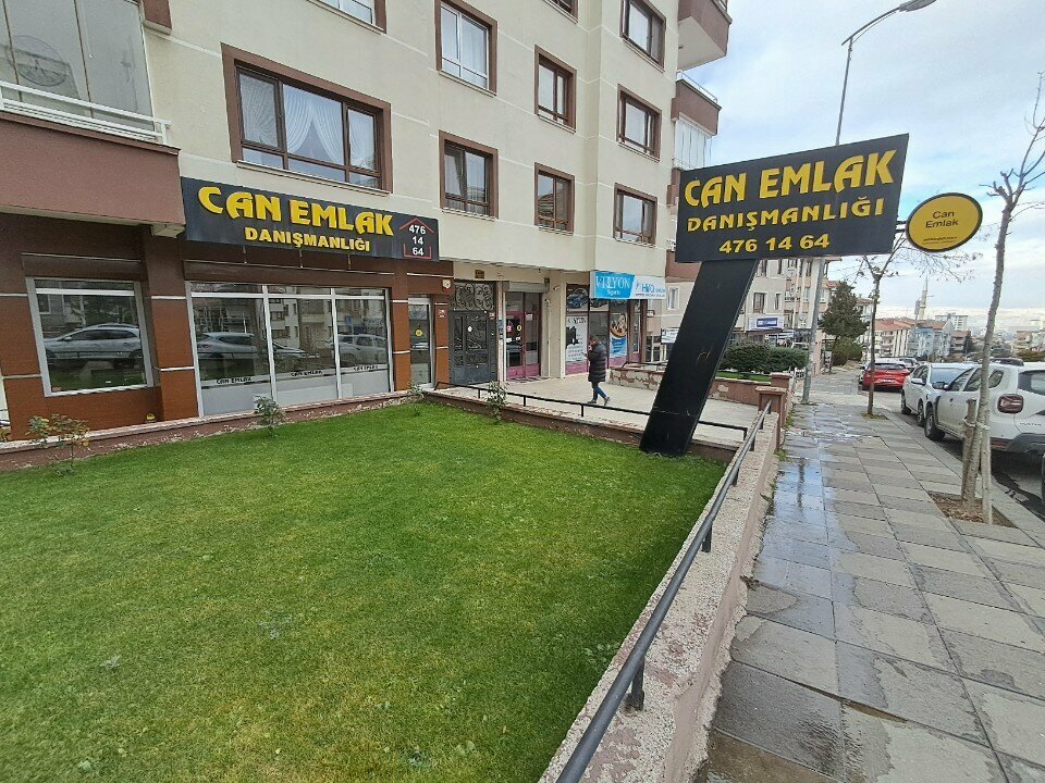 Emlak ofisi Can Emlak, Ankara, foto