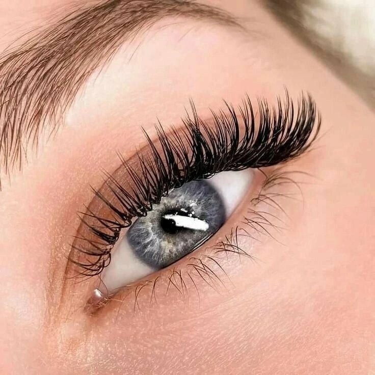 Kaş ve kirpik salonu Relax, Penzenskaya oblastı, foto