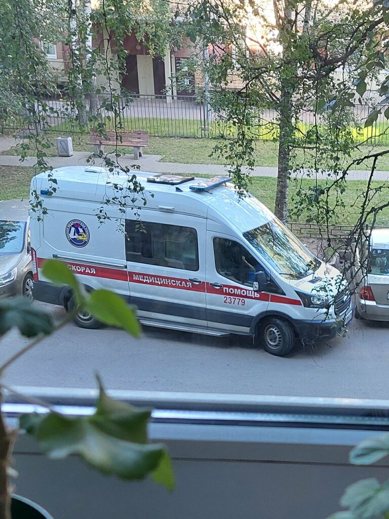 Acil tıbbi yardım hizmeti Подстанция скорой помощи, Saint‑Petersburg, foto