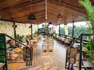 Kifarooftop (Bingerville, Eeci), restoran