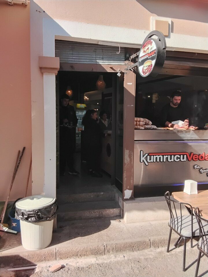 Restoran Kumrucu Vedat Kemeraltı Şubesi, İzmir, foto