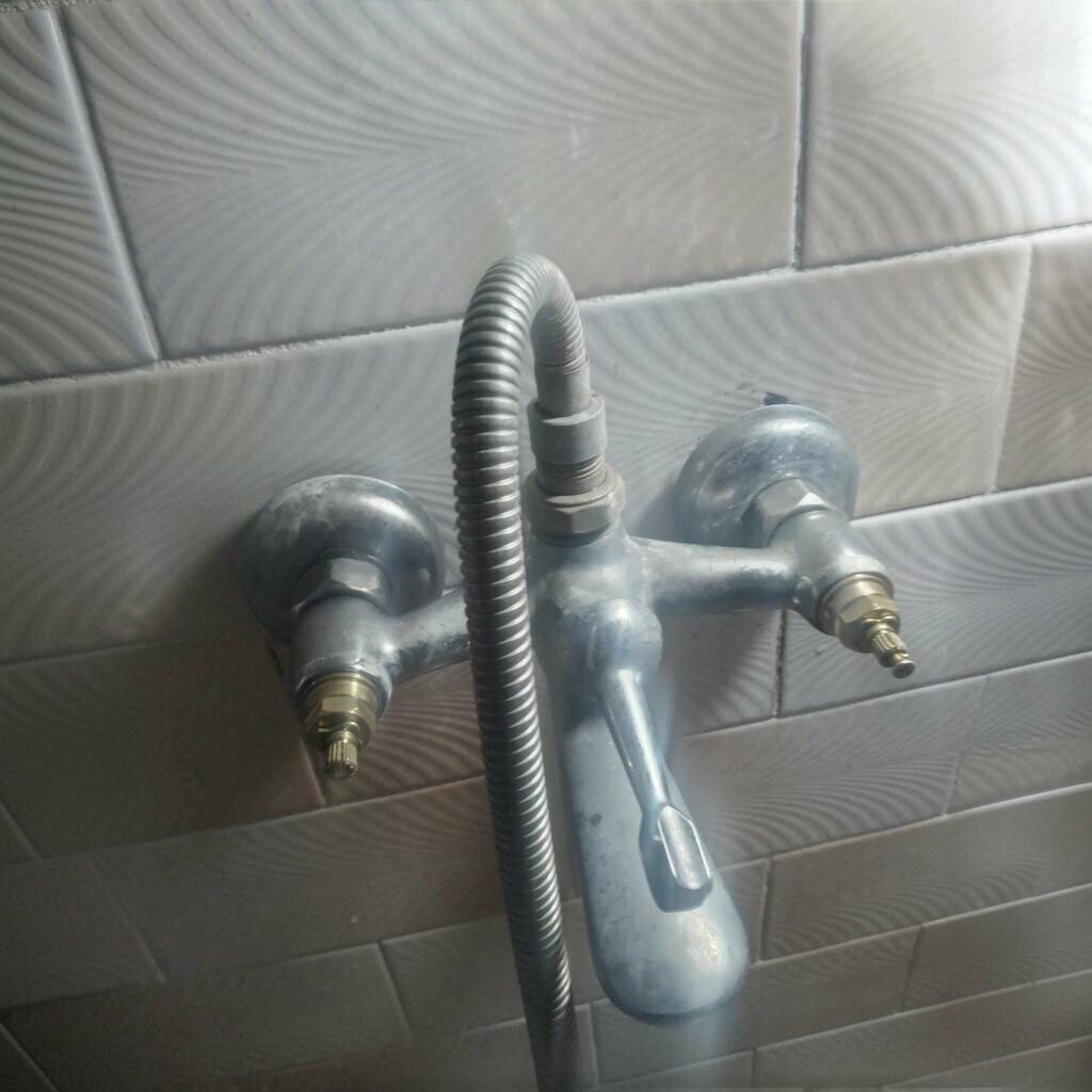 Banyo ve klozet mağazaları Su Tesisatçısı Usta Yılmaz Yagmur, Amasya, foto