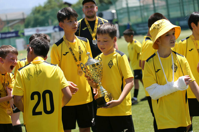 Çok amaçlı spor tesisleri Youth Academy of Fc Kairat named after T.S. Segizbaev, Almatı, foto