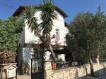 Beyaz Ev Apart Otel (Cumhuriyet Mah., 5168. Sok., No:6, Seferihisar, İzmir), pansiyonlar, hosteller  Seferihisar'dan
