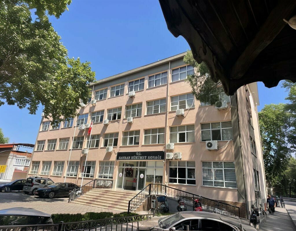 Belediyeler, devlet daireleri Havran Hükümet Konağı, Havran, foto