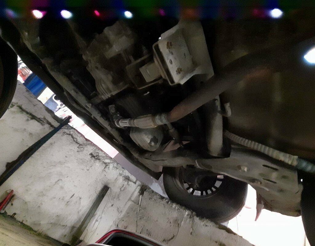 Otomobil servisi Egzozcu Erhan, İzmir, foto