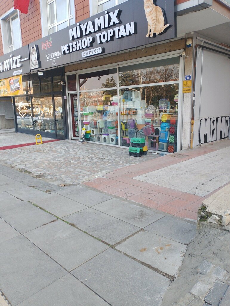 Otomobil satış galerileri Eşref Otomotiv, Ankara, foto