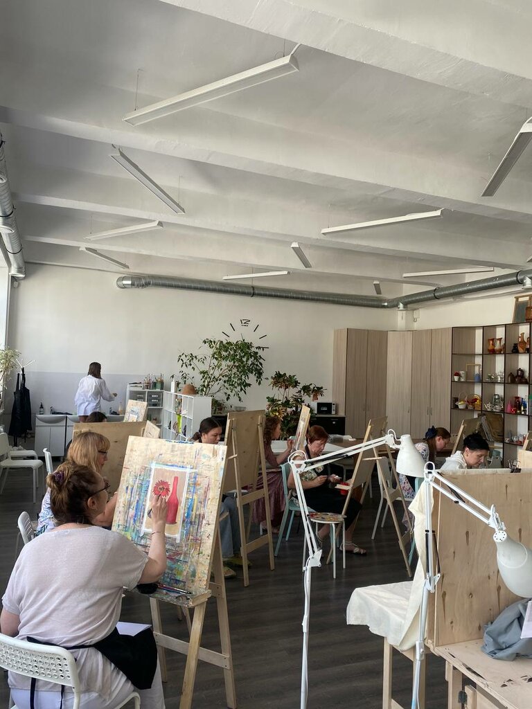 Sanat okulları Grafika, Yekaterinburg, foto