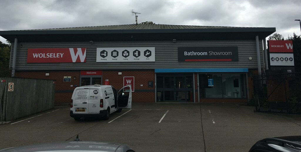 Isıtma sistemleri ve ekipmanları Wolseley Plumb & Parts, Londra, foto