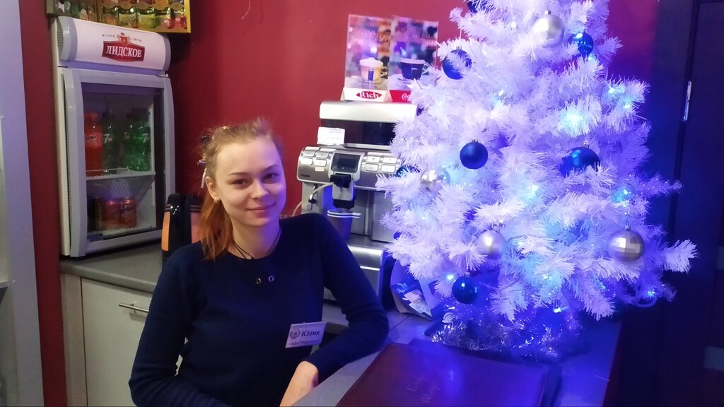 Kafe Veras restoran Belaya Romashka, Slonim, foto