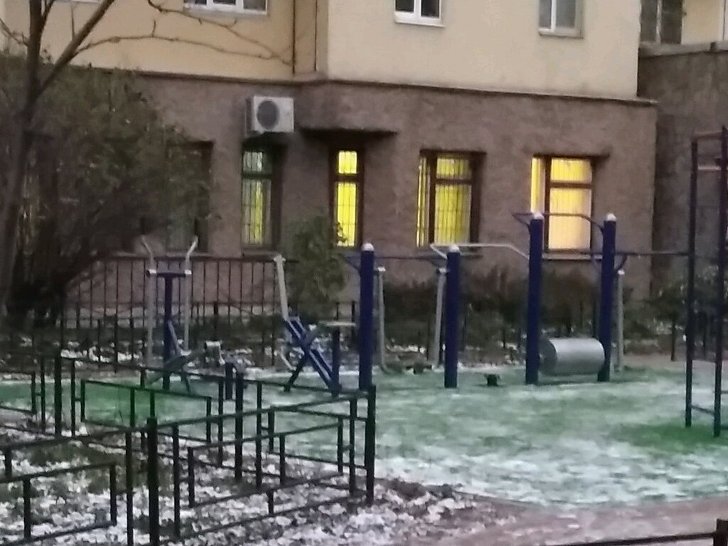 Spor alanı Спортивная площадка, Saint‑Petersburg, foto