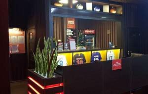 Şans oyunu bayileri Bukmekerskaya kontora F. O. N., Saint‑Petersburg, foto