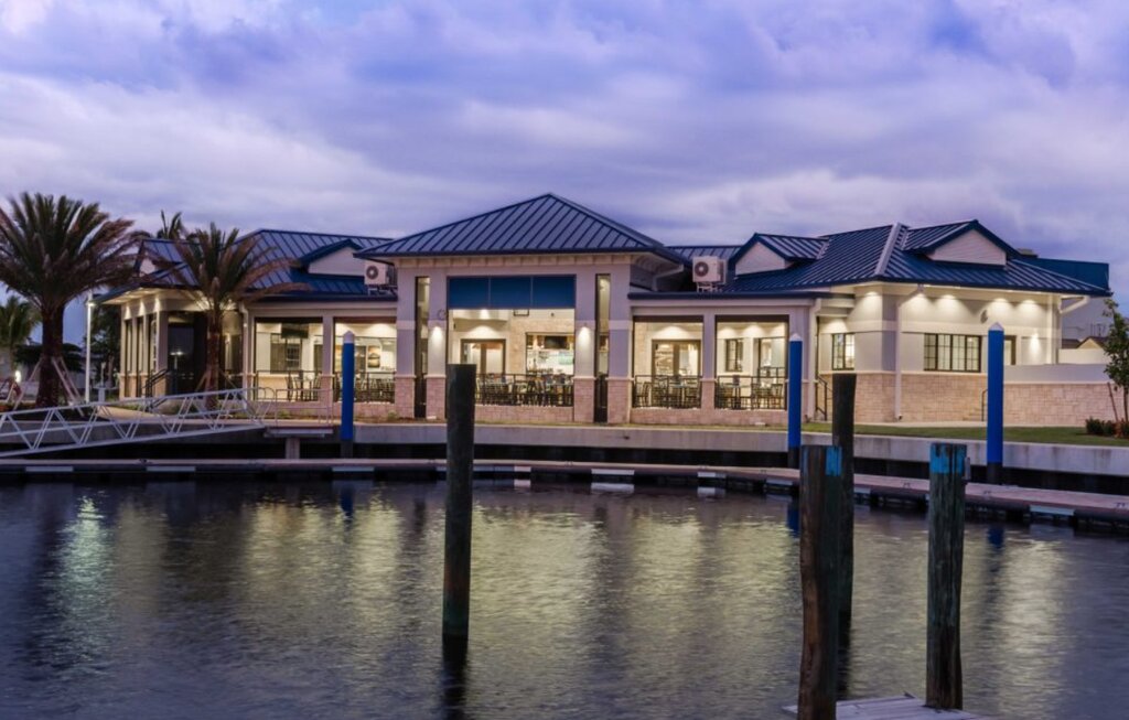 Restoran Deep Lagoon Seafood and Oyster House, Fort Myers, foto