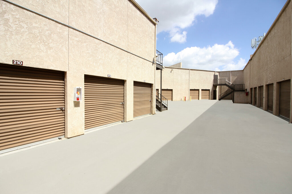 RightSpace Storage, vans and trailers, United States, Cypress, 8882 ...