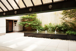 Ruvan Shein, Md, штат Нью-Йорк, боро Манхэттен, East 32nd Street, метро ...