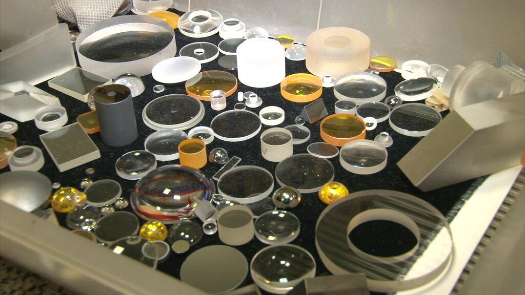 Optik cihazlar ve ekipmanlar Optical Products Factory, LLC, Saint‑Petersburg, foto