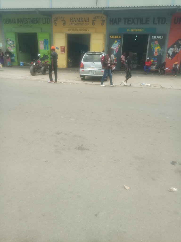 Giyim pazarı Hamrah, Lusaka, foto