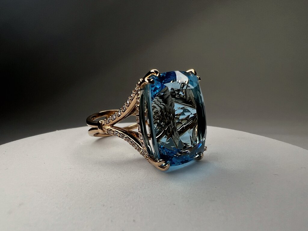 Kuyumcu atölyeleri Опал, Kudrovo, foto