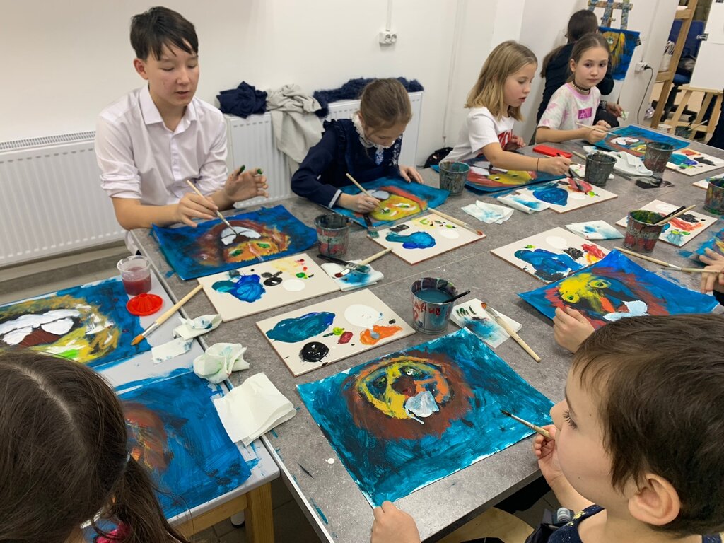 Sanat okulları Микеланджело, Ufa, foto