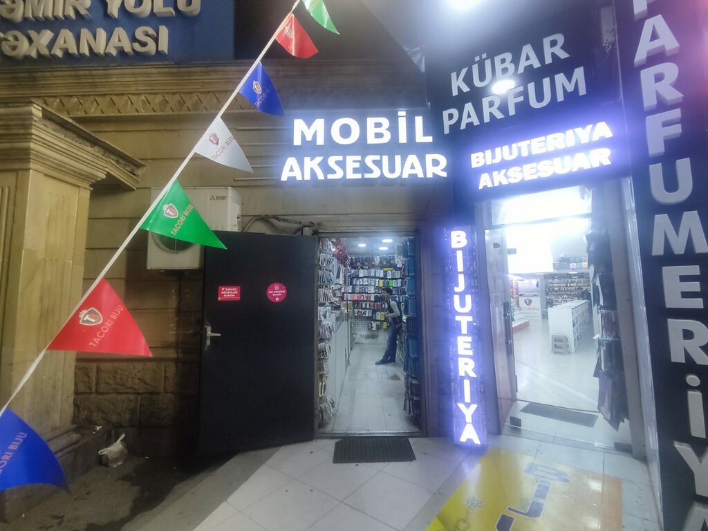 Cep telefonu aksesuarları Mobil aksesusr, Bakü, foto