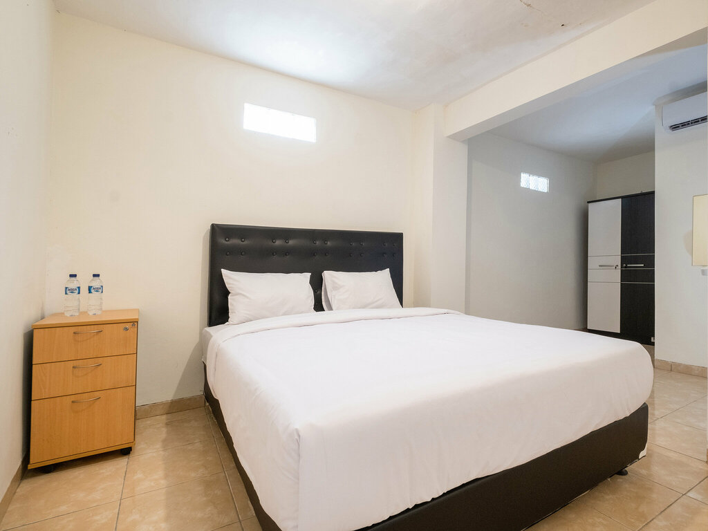 Otel Oyo 2173 Bnv House Babarsari, Dünya, foto