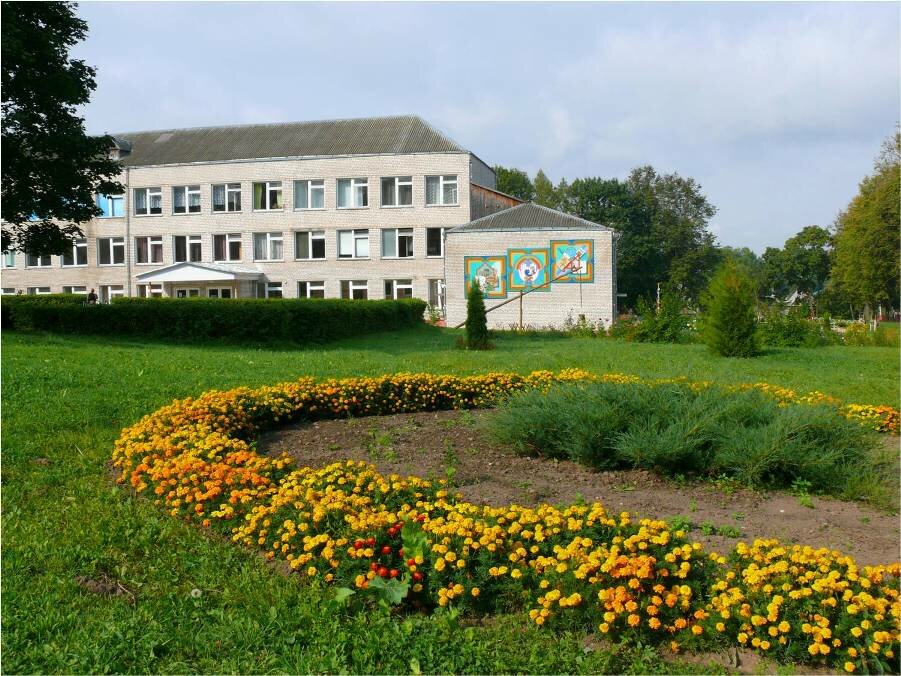 Ortaokul Detsky sad-Srednyaya shkola Valevsky Upk Guo, Grodnenskaya oblastı, foto