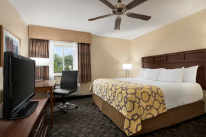 Baymont by Wyndham Janesville (Wisconsin, Rock County, Janesville), otel  Janesville'den