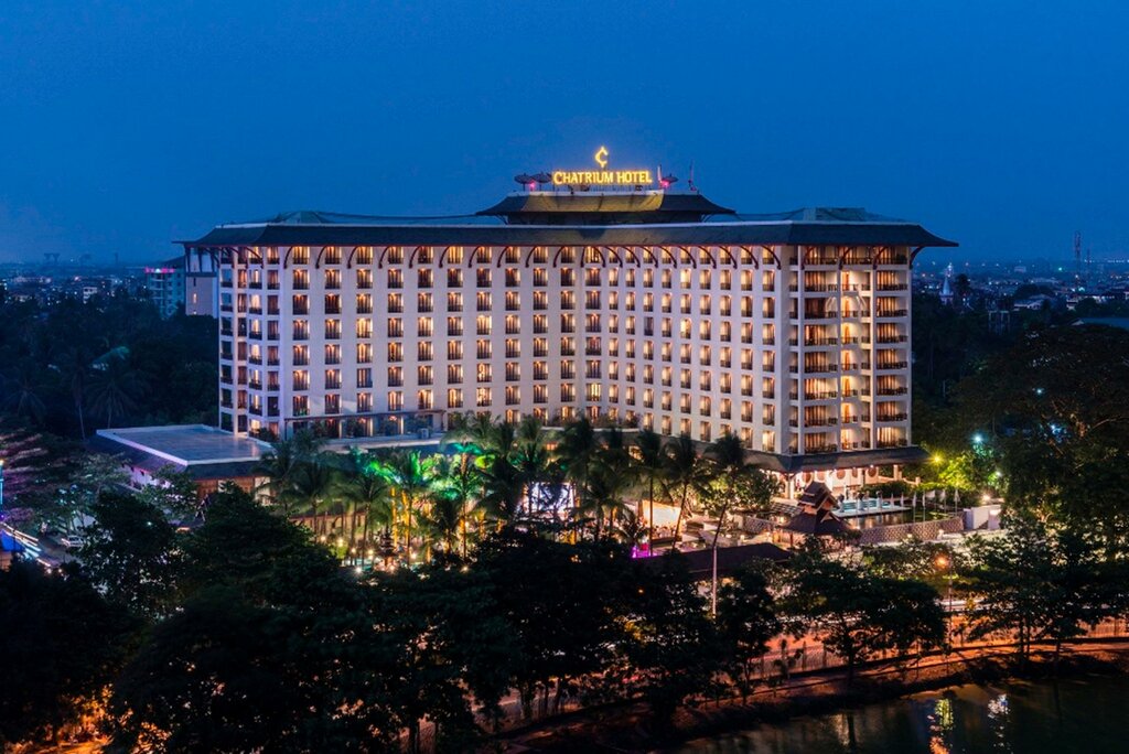 Otel Chatrium Hotel Royal Lake Yangon, Yangon, foto
