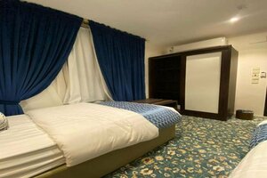 Golden Bujari Bisha (طريق الملك فيصل No:ALAB4713, Al Fahd District), otel  Bisha'dan