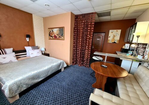 Otel Almaz, Strunino, foto