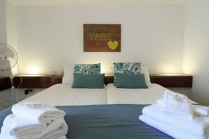 Albufeira A Oteias Studio 1 by Homing (Faro, Albufeira, Olhos de Água), otel  Faro'dan