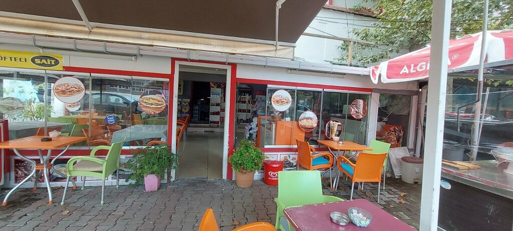 Kafe Paşabahçe Spor Kulübü Çınaraltı Cafe, İstanbul, foto