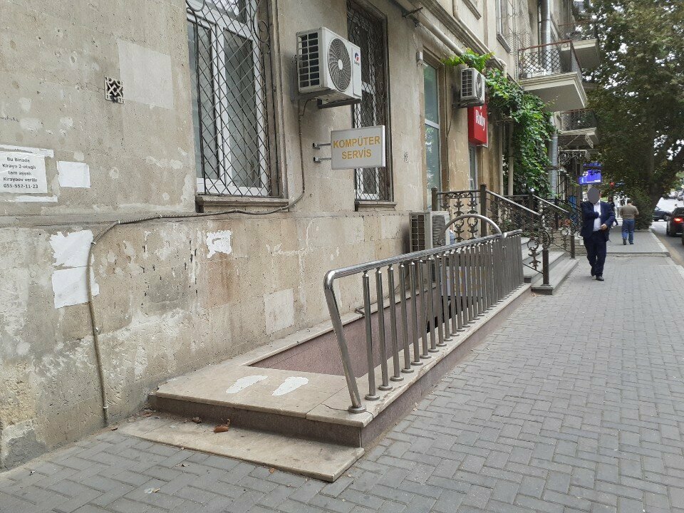 Bilgisayar teknik servisleri Kompüter Servis, Bakü, foto