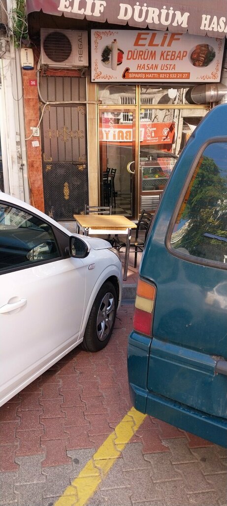 Kafe Elıf Dürüm Hasan Usta, İstanbul, foto