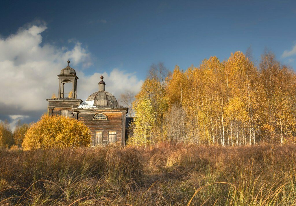 Ortodoks kiliseleri Tserkov Kirika i Iulitty V Kanzapelde, Arhangelskaya oblastı, foto